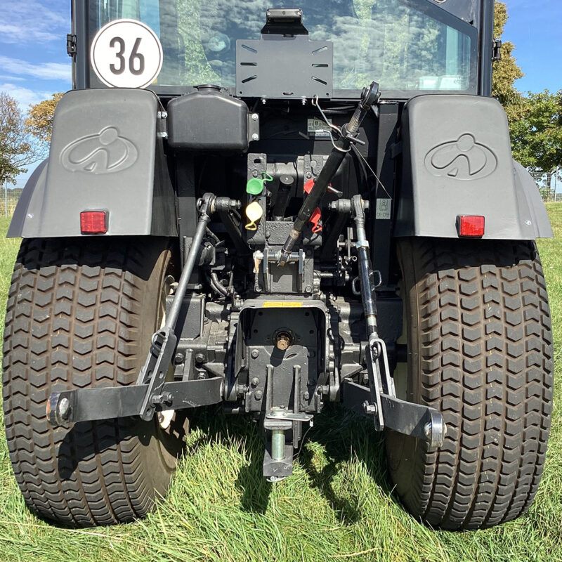 Iseki Kommunaltraktor TH 5370 AHLK - schumann-technik.de